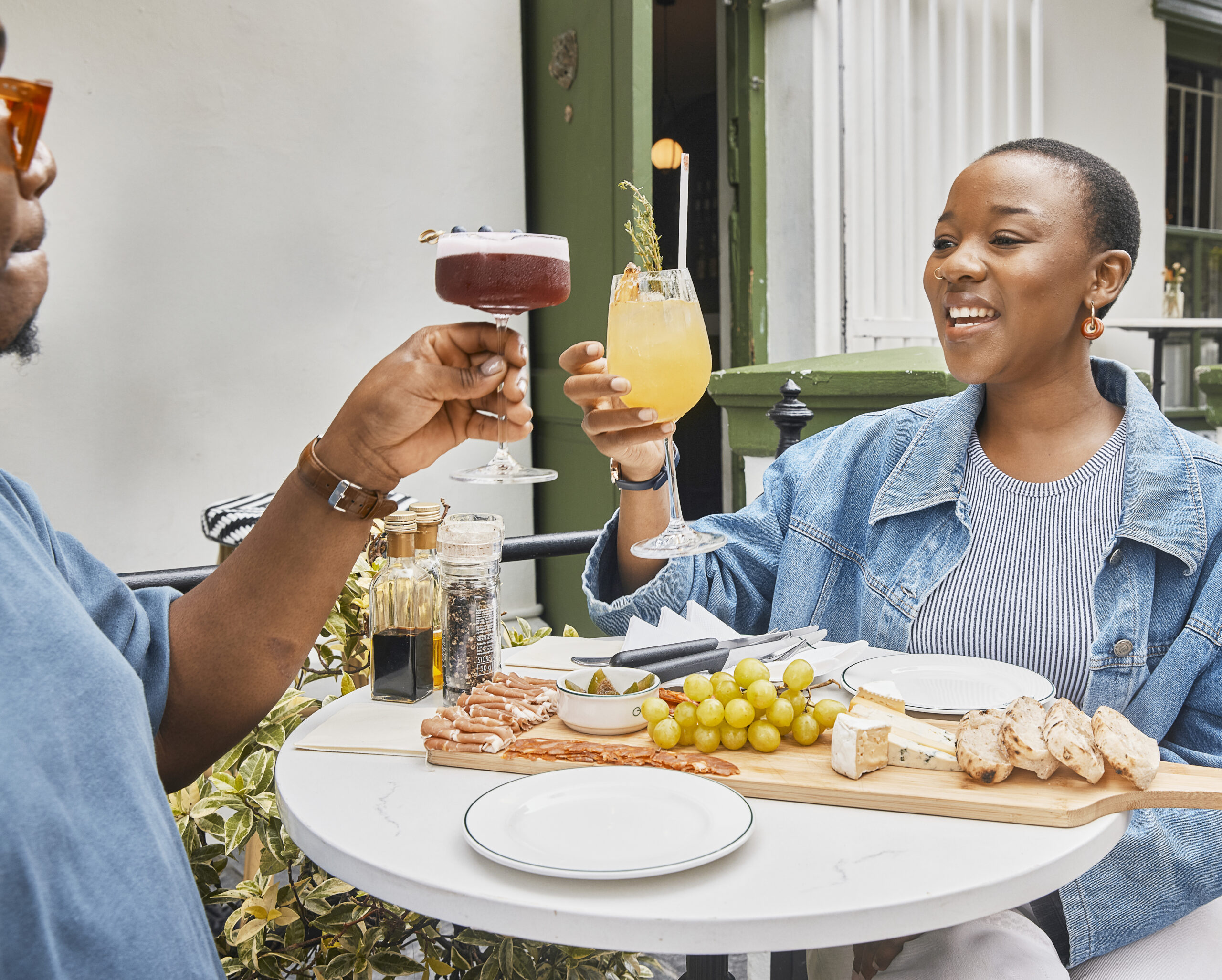 TIMELY TRENDS FOR OUTDOOR DINING - Markon